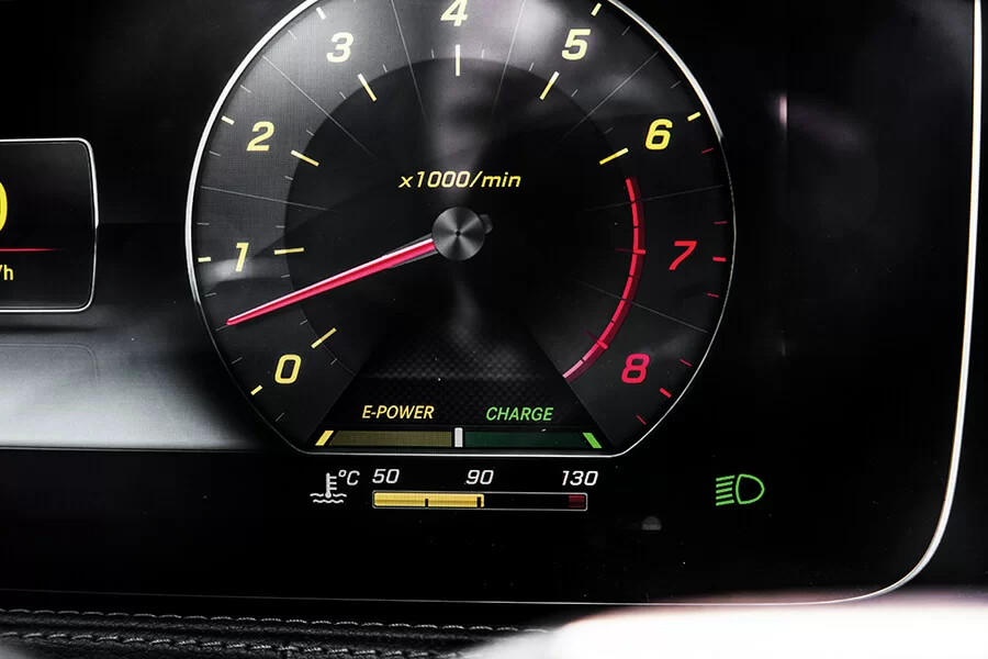 Mercedes-Benz S500L 直六好過V六? - DRIVES - TopGear