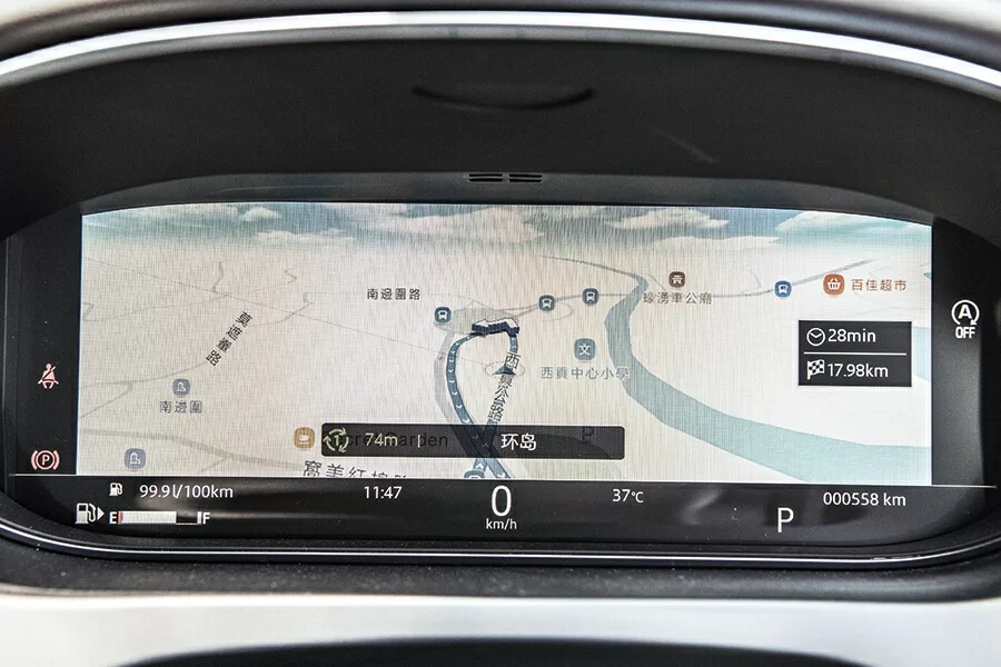 Jaguar E-Pace S P250 忘了數字 - DRIVES - TopGear