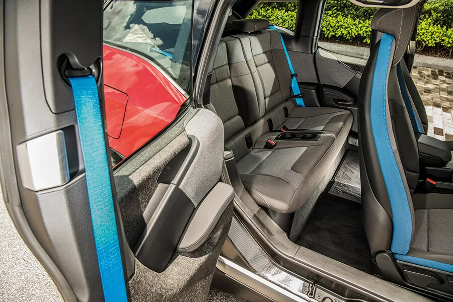 BMW i3s 細階「s」 - DRIVES - TopGear