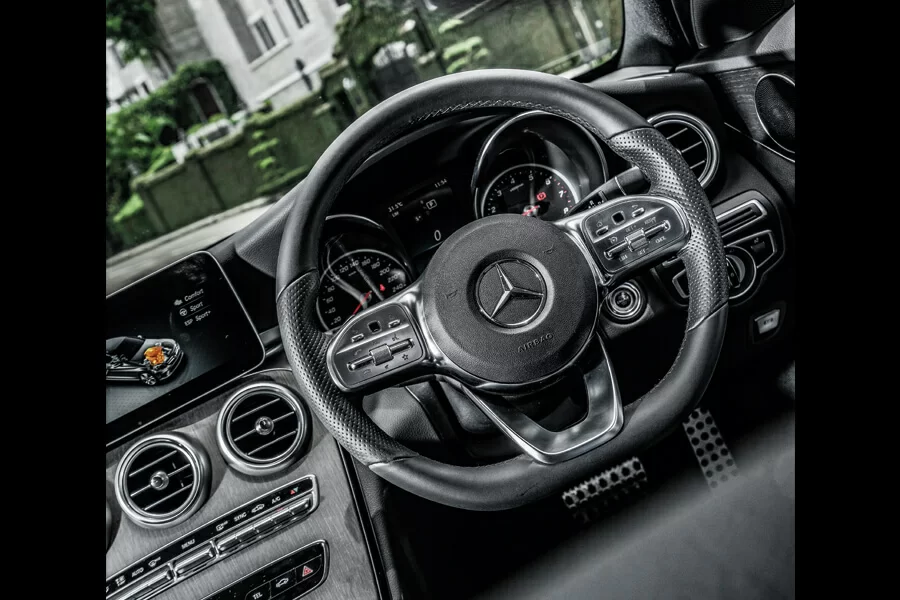 Mercedes-Benz C200 細楷C - DRIVES - TopGear