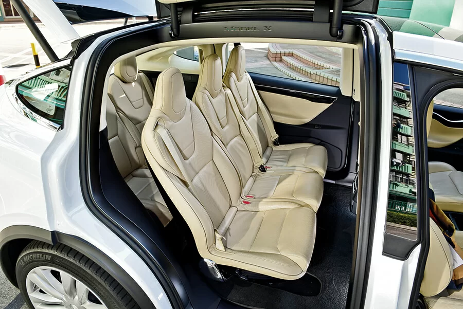 Tesla Model X P100D X＝? - DRIVES - TopGear